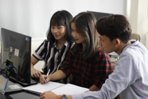 Home - S1 Informatika Program Profesional Surabaya